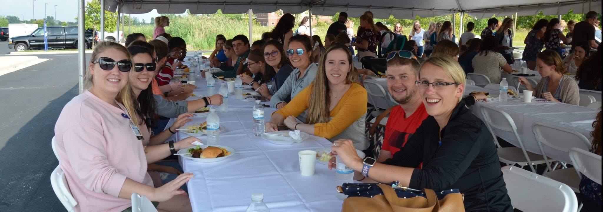 Students-enjoying-Welcome-Back-BBQ - Bellin College